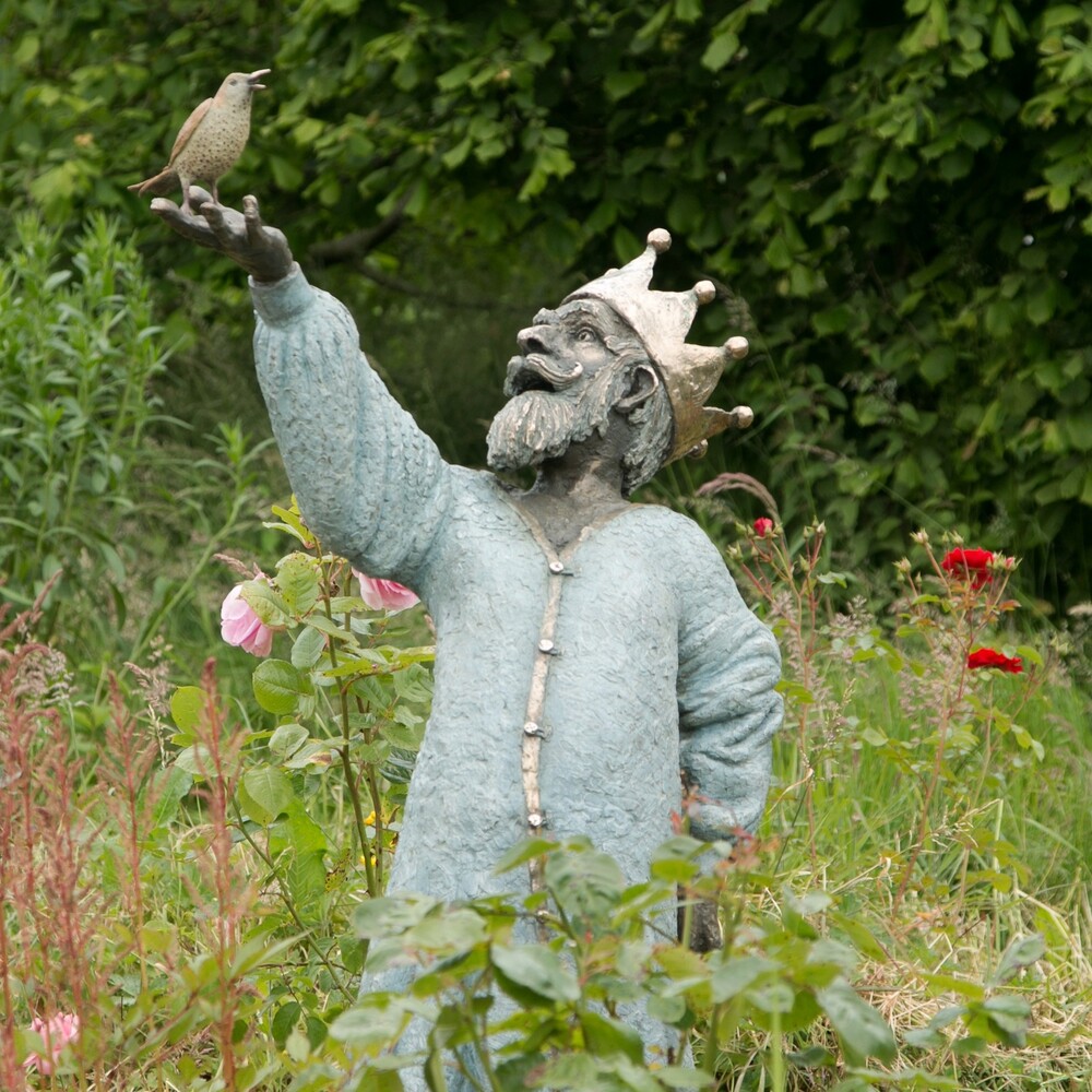 The King and the Songbird - Bronze Garden Sculpture | Shop | Robert ...